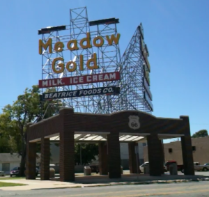 A Sign That Was Worth Saving – UrbanReview | ST LOUIS