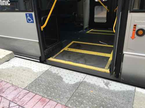 Cleveland’s Healthline Bus Rapid Transit (BRT), Part 3UrbanReview | ST ...