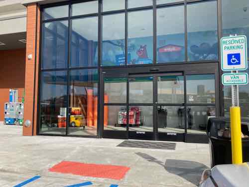 Mega-Convenience Store Wally’s Follows Popular Buc-ee’s Concept With ...